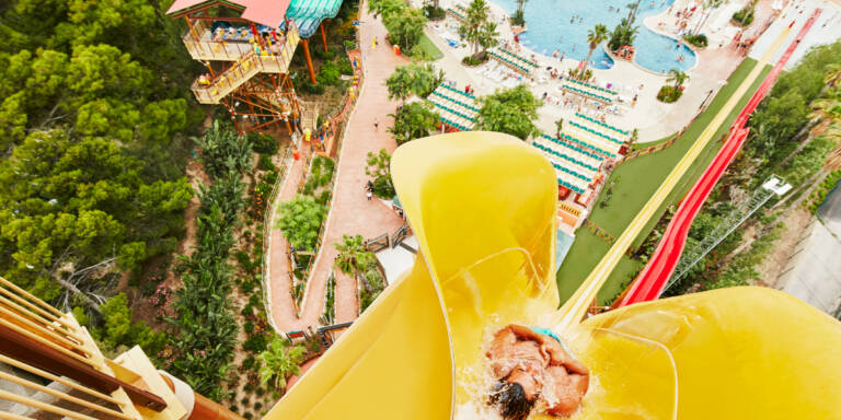 Discover the world’s 10 tallest and biggest water slides - PortAventura ...