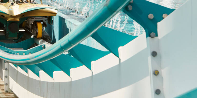 What are roller coasters? Delve into their history, discover how they ...