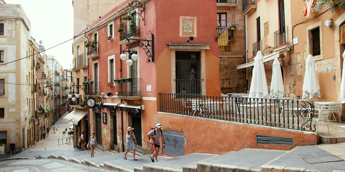 Citas con chispa: actividades en pareja en Tarragona - PortAventura ...